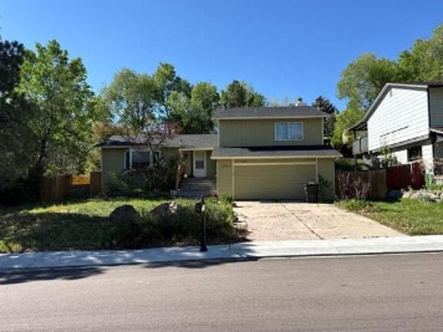 Westcliff Cir
