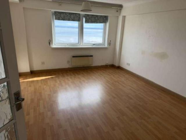Westcliff Parade, Westcliff On Sea, SS0