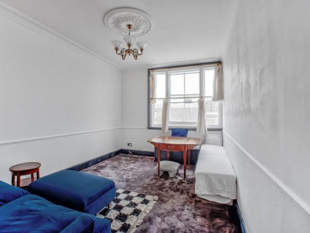 Westcroft Square, W6, London