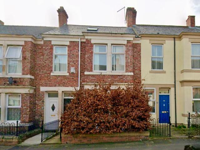 Westbourne Avenue, Gateshead NE8, 2 bed flat to rent, £750 pcm | PrimeLocation