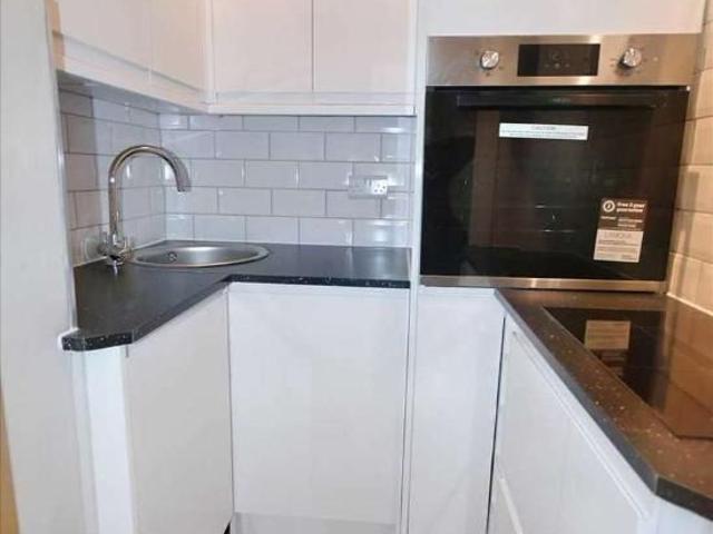 Westbourne Court, Paddington, Paddington, W2