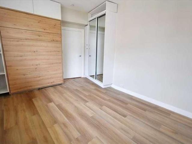 Westbourne Court, Paddington, Paddington, W2
