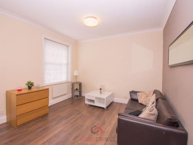 Westbourne Crescent, Lancaster Gate, London, W2