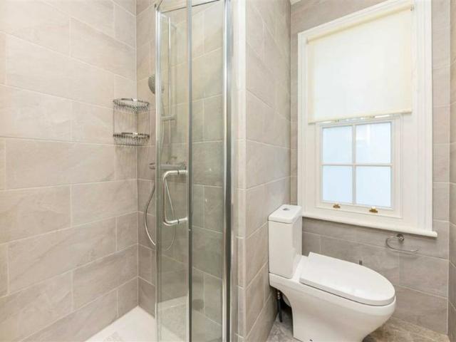Westbourne Crescent, W2, London