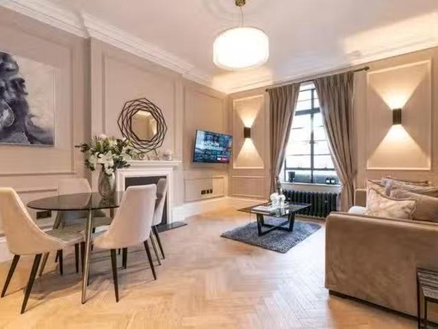Westbourne Crescent