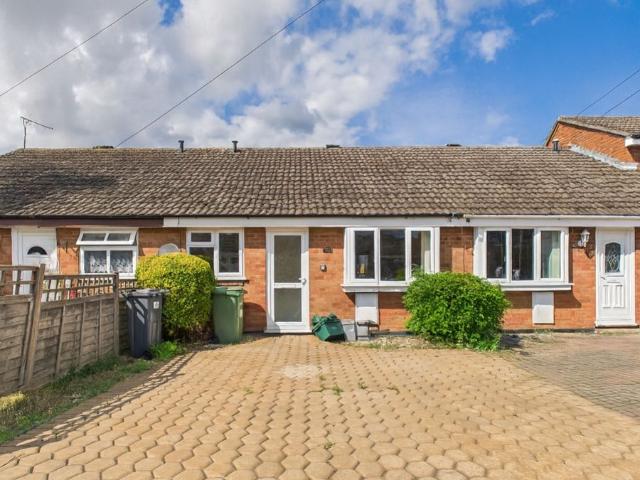 Westbourne Drive, Hardwicke GL2, 2 bed terraced house to rent, £1,150 pcm | PrimeLocation