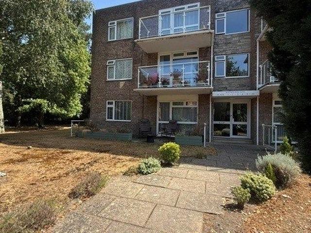 Westbourne Gate BH4, 3 bed flat to rent, £1,500 pcm | PrimeLocation