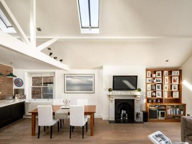 Westbourne Grove, Notting Hill, 2 Bedroom Apartment