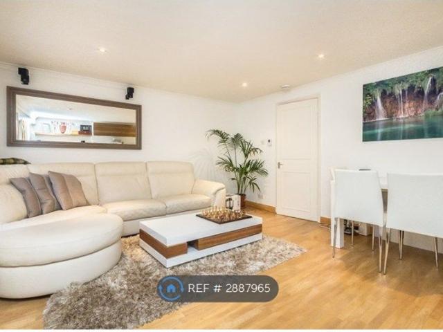 Westbourne Grove Terrace, London W2, 2 bed maisonette to rent, £3,600 pcm | PrimeLocation