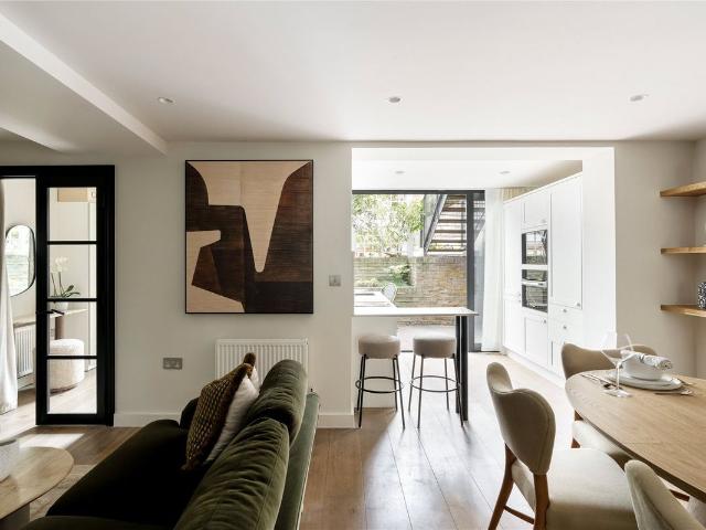 Westbourne Park Road, London W11, 2 bed flat to rent, £10,833 pcm | PrimeLocation