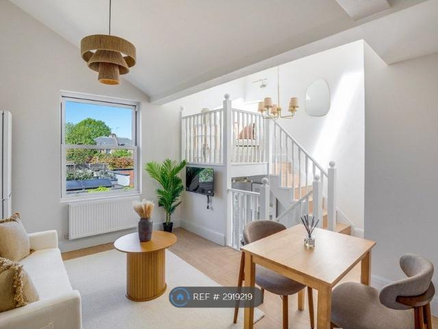 Westbourne Park Road, London W11, 2 bed flat to rent, £3,683 pcm | PrimeLocation