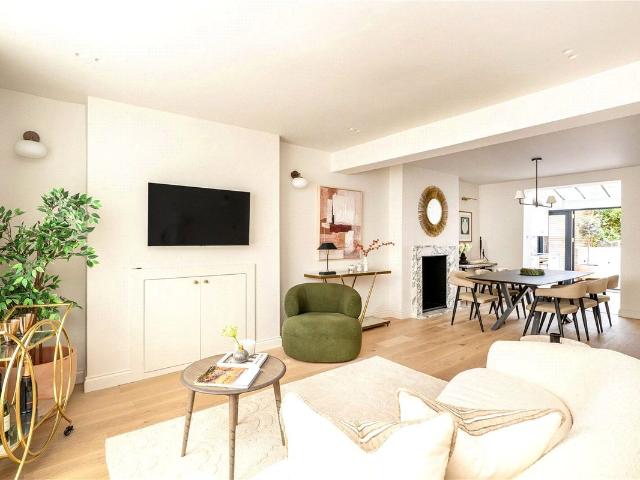Westbourne Park Road, Notting Hill, London W11, 2 bed flat to rent, £8,335 pcm | PrimeLocation