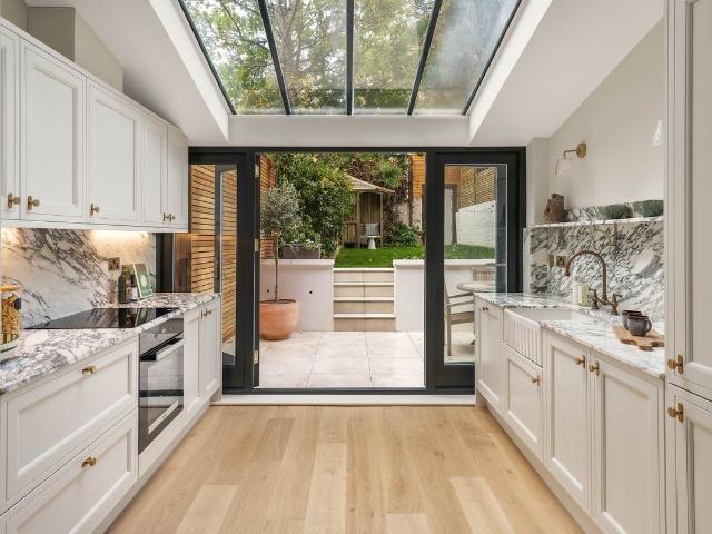 Westbourne Park Road, Notting Hill W11, 2 bed flat to rent, £8,335 pcm | PrimeLocation