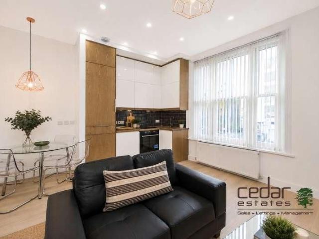 Westbourne Park Road, Notting Hill, W11