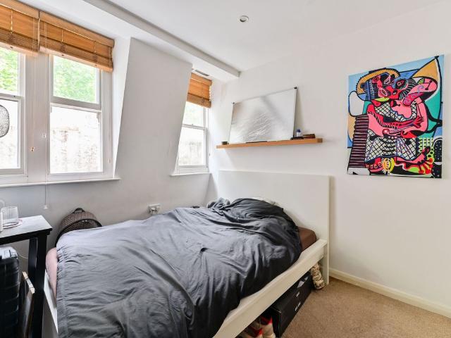 Westbourne Terrace, Bayswater, London W2, Studio to rent, £1,350 pcm | PrimeLocation