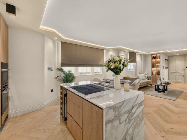 Westbourne Terrace, Hyde Park W2, 2 bed flat to rent, £5,000 pcm | PrimeLocation