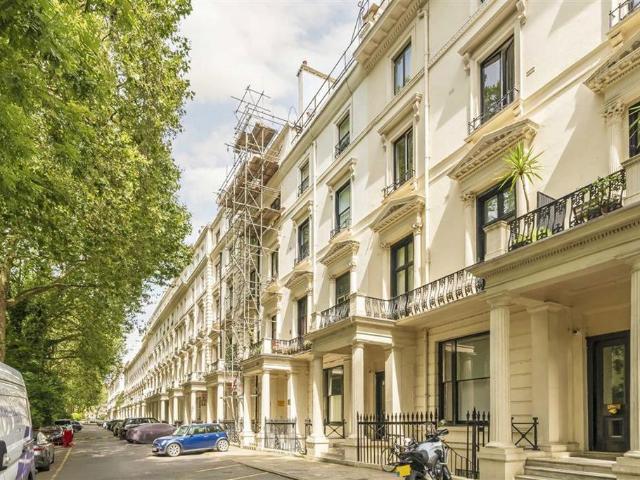 Westbourne Terrace, London W2 1 bed flat to rent £2,250 pcm £519 pw