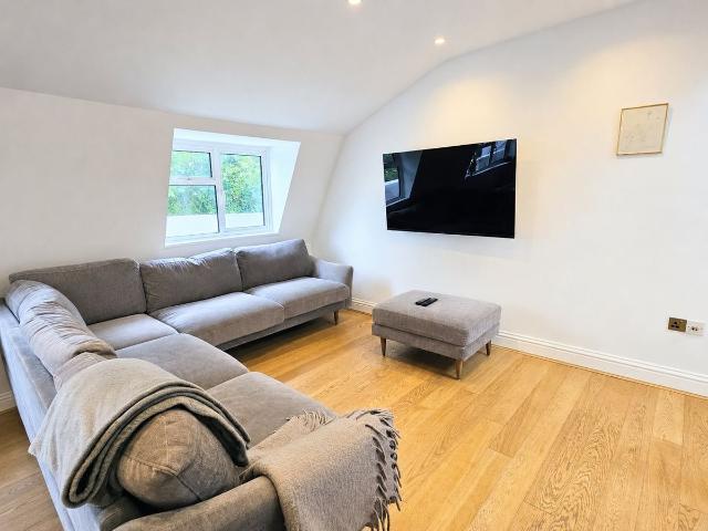 Westbourne Terrace, London W2, 2 bed flat to rent, £3,750 pcm | PrimeLocation