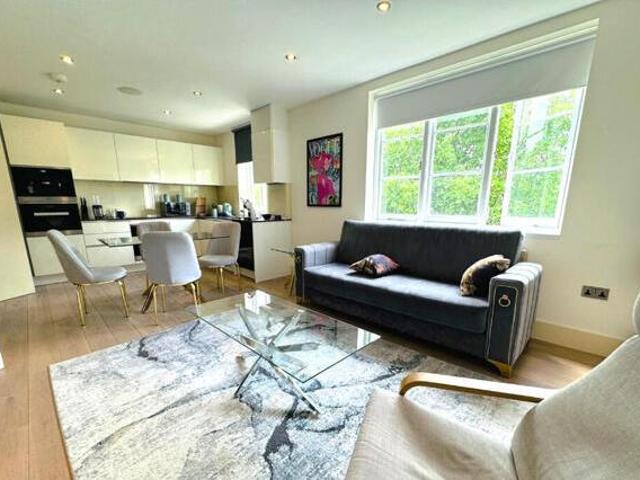 Westbourne Terrace,london, 3 Bedroom Apartment