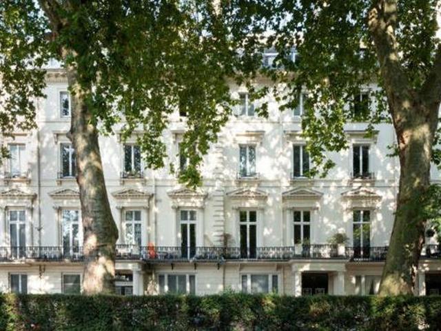 Westbourne Terrace, London, 3 Bedroom Flat
