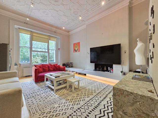 Westbourne Terrace, W2 2 bed flat to rent £2,950 pcm £681 pw