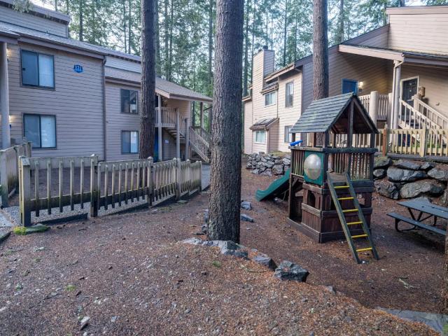 Westboro Apartments 3 Bedroom Apartment for Rent at 117 S 330th St, Federal Way, WA 98003