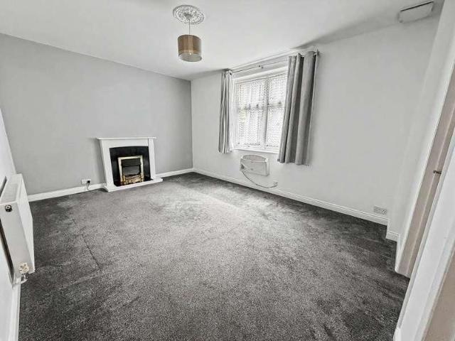 Westbrook Place, Tiverton, EX16