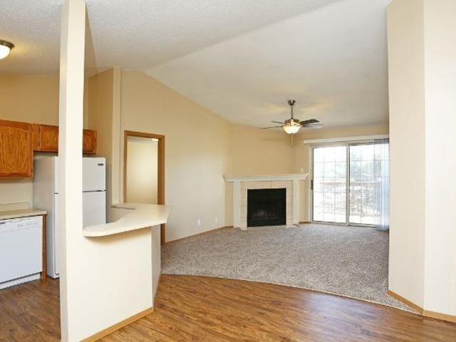 Westbrooke Apartments 2 Bedroom Apartment for Rent at 4001 Ep True Pkwy, West Des Moines, IA 50265