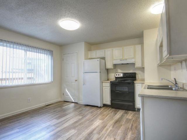 Westbury Townhomes 3 Bedroom Apartment for Rent at 1801 W John St, Champaign, IL 61821