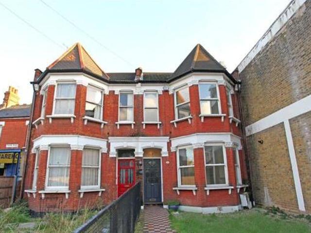 Westbury Avenue, London, 3 Bedroom Terraced