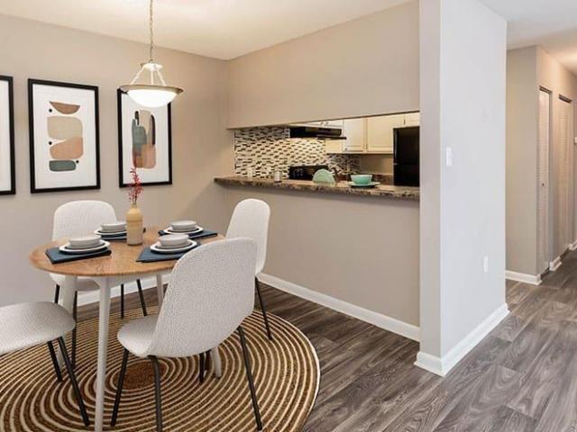 Westbury Creek 2 Bedroom Apartment for Rent at 222 Boy Scout Rd, Augusta, GA 30909 West Augusta