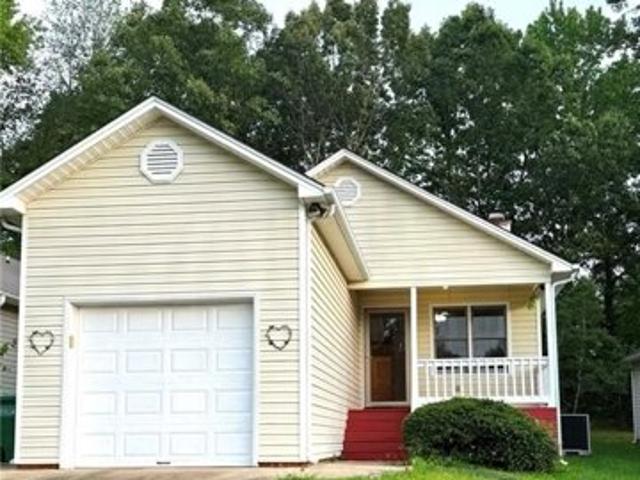 Westbury Dr, Jamestown, Home For Sale