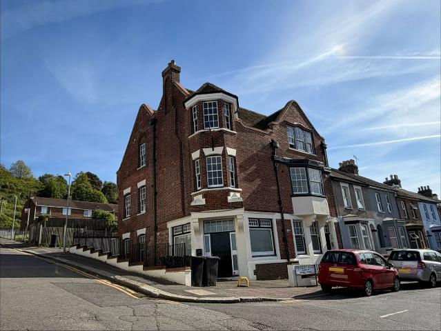 Westbury House, Dover CT17, 1 bed flat to rent, £825 pcm | PrimeLocation