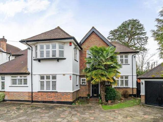 Westbury Road, Northwood, 4 Bedroom Detached