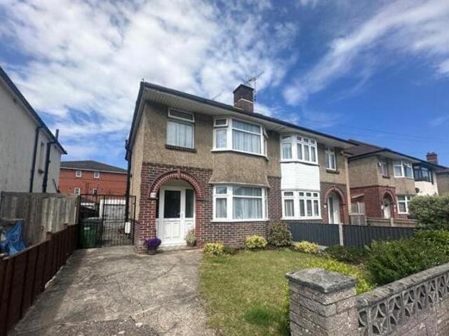 Westbury Road, Regents Park, 3 Bedroom Semi detached
