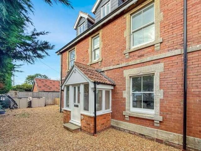 Westbury Road, Yarnbrook, 5 Bedroom Detached