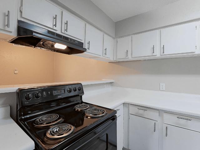 Westgate 1 Bedroom Apartment for Rent at 4003 N Belt Line Rd, Irving, TX 75038