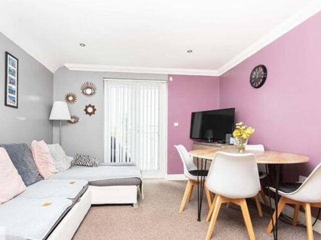Westgate, Westby Road, 2 Bedroom Flat