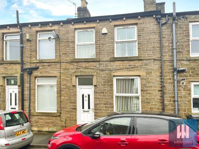 Westgate, Almondbury, Huddersfield HD5, 2 bed terraced house to rent, £800 pcm | PrimeLocation