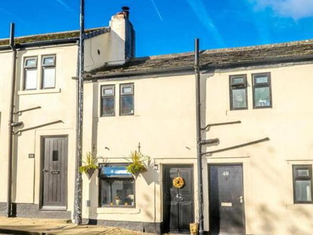 Westgate, Almondbury, 2 Bedroom Cottage