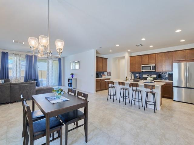 Westgate at Stonehaven – Modern Living Rooms