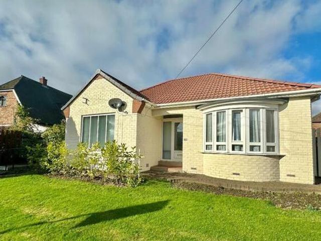 Westgate, Guisborough, 2 Bedroom Detached