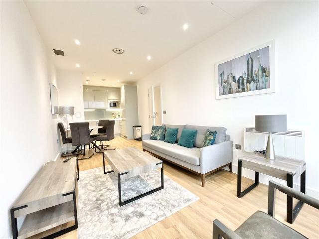 Westgate House, Hanger Lane, Ealing, London W5, 1 bed flat to rent, £1,750 pcm | PrimeLocation