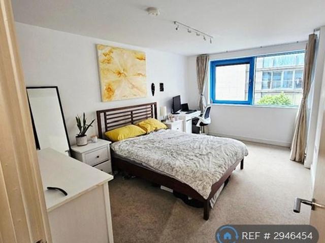 Westgate, London, E16 1 bed flat to rent £1,750 pcm £404 pw
