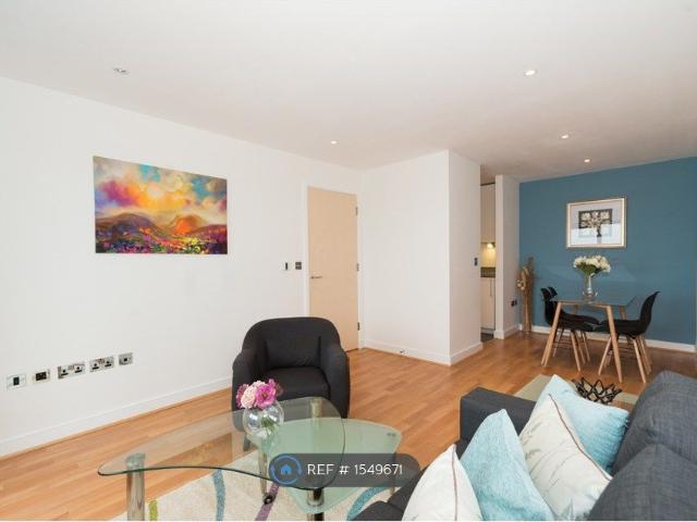 Westgate, London E16, 2 bed flat to rent, £2,200 pcm | PrimeLocation