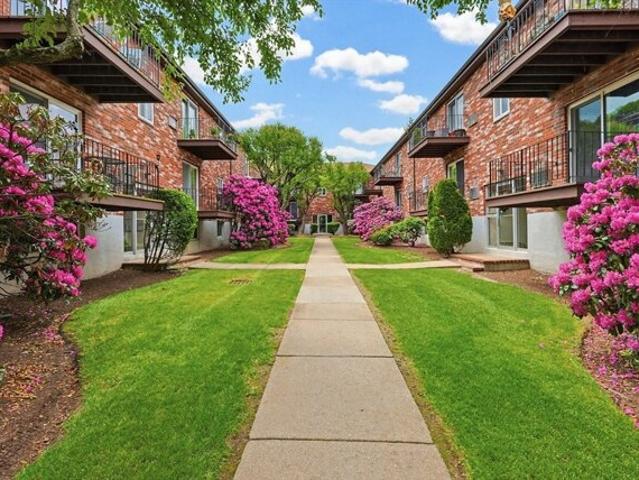 Westgate Rd Apt,boston, Condo For Sale