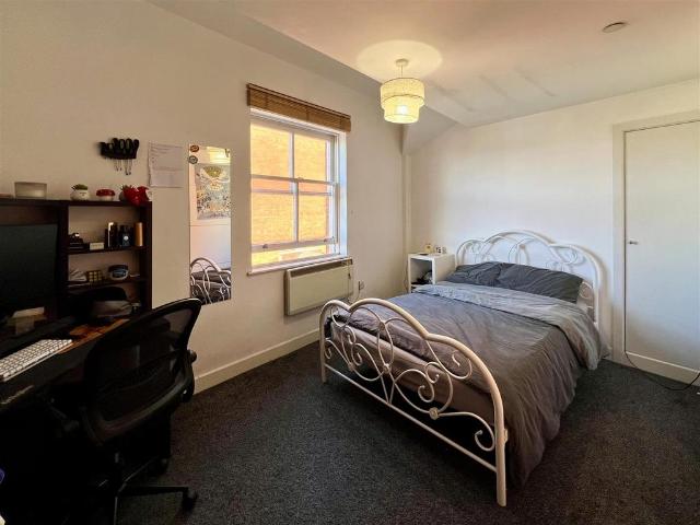 Westgate Road, Newcastle Upon Tyne 4 bed apartment to rent £1,738 pcm £401 pw