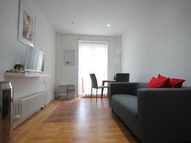 Westgate Road, Newcastle Upon Tyne NE4, 1 bed flat to rent, £950 pcm | PrimeLocation
