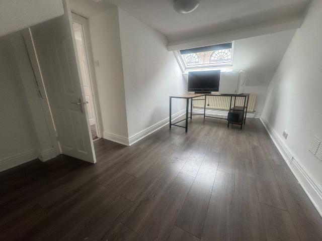 Westgate Road, Newcastle Upon Tyne NE4, 2 bed flat to rent, £850 pcm | PrimeLocation