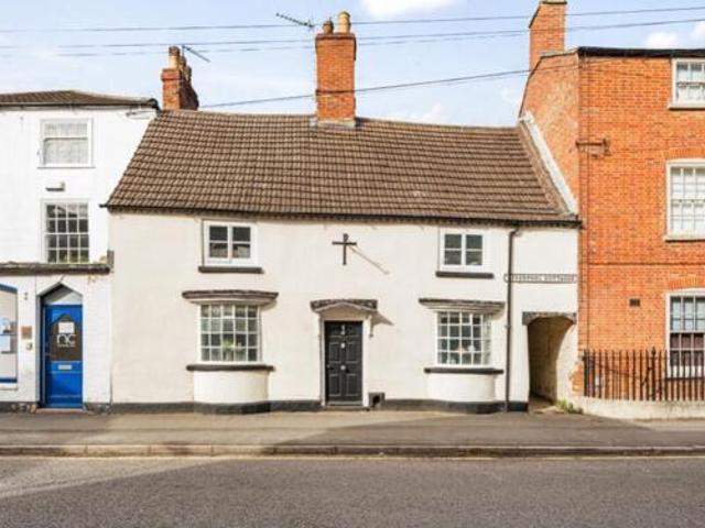 Westgate, Sleaford, 3 Bedroom Semi detached